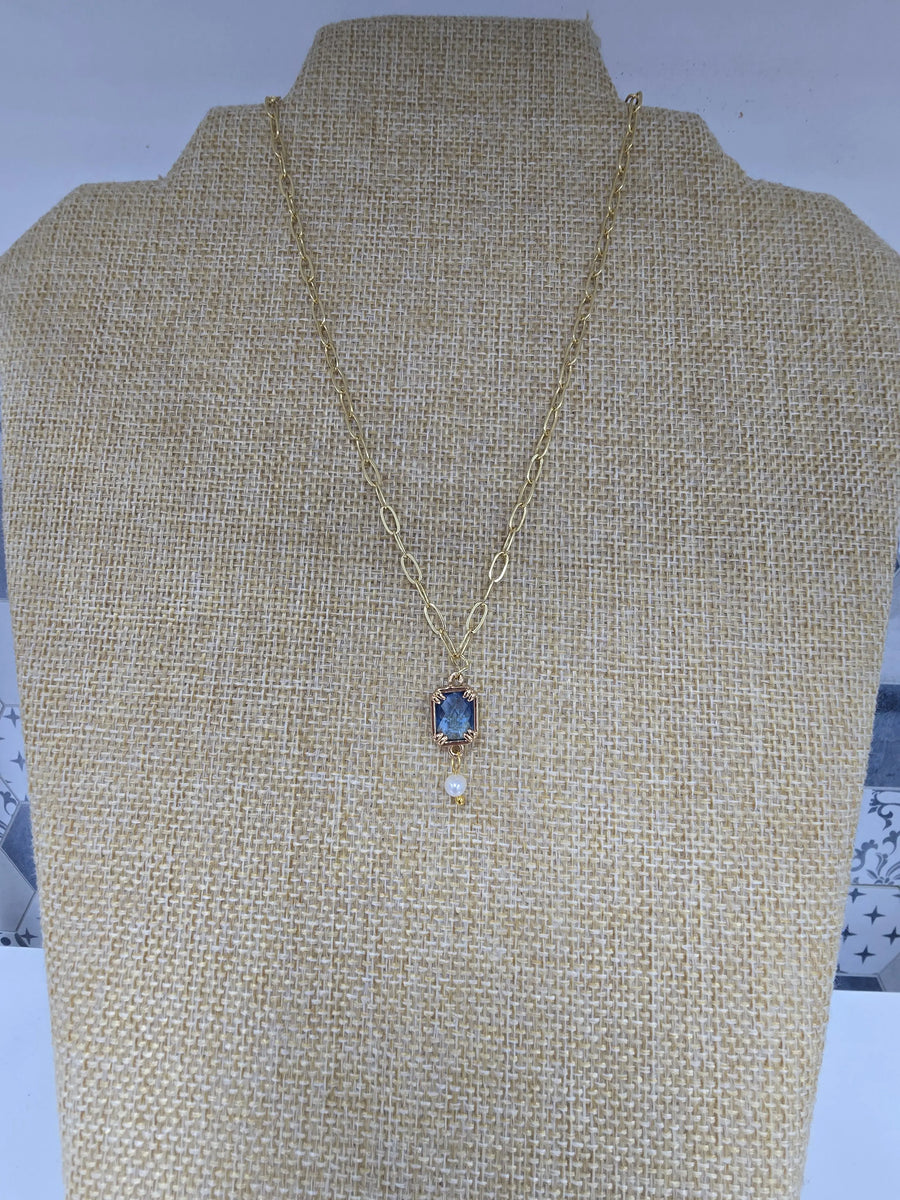 Petite Chain with Crystal Drop and Fw Pearl – Cruz By Design